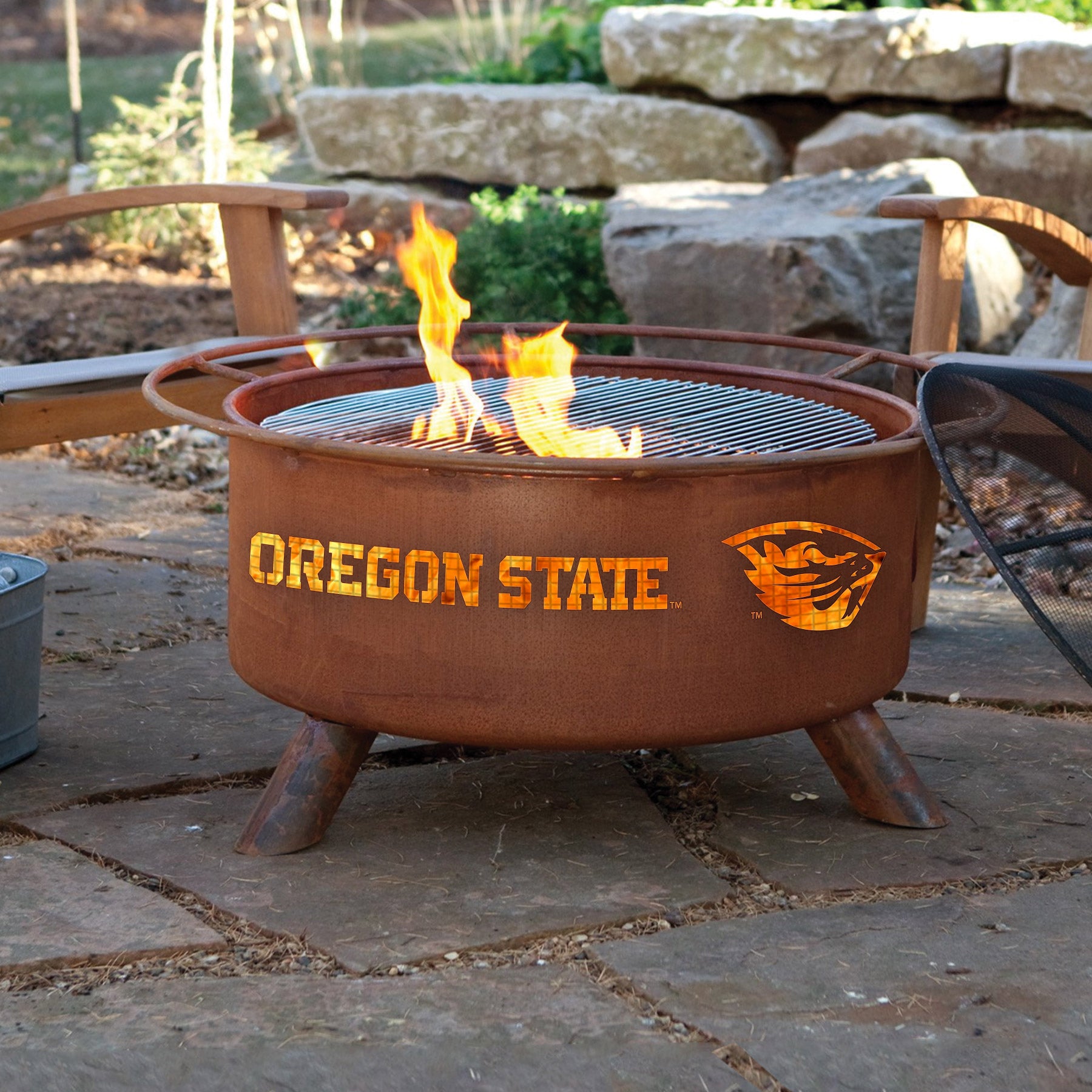 Collegiate Oregon State Outdoor Fire Pit – Inspired by the Outdoors