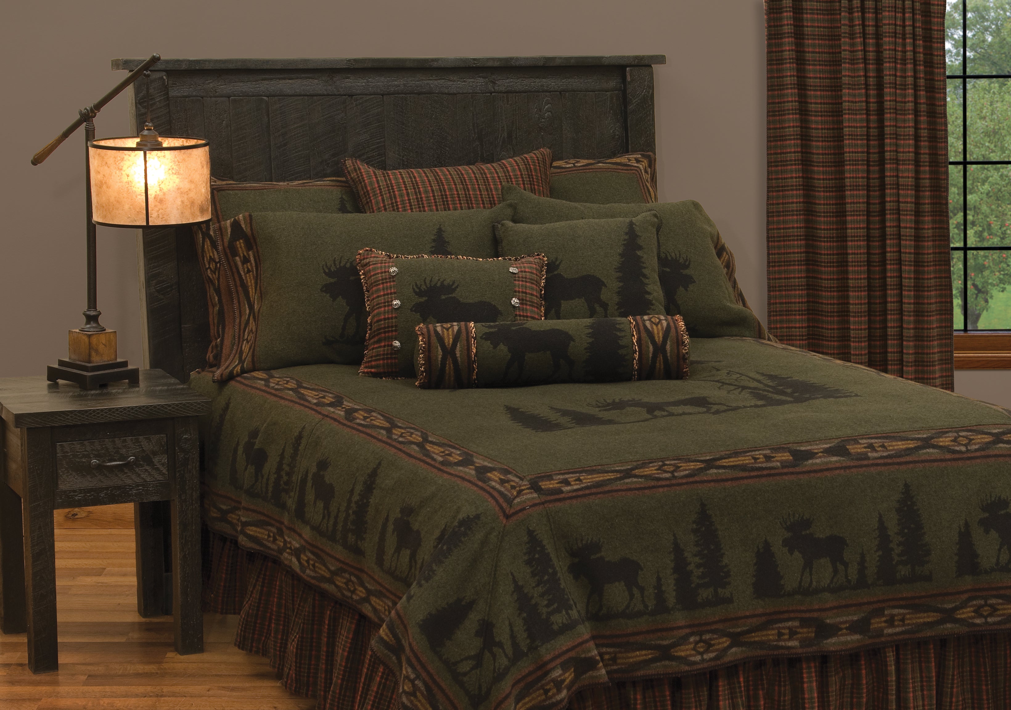 Wooded River Moose Bedspread (Bestseller) – Inspired by the Outdoors